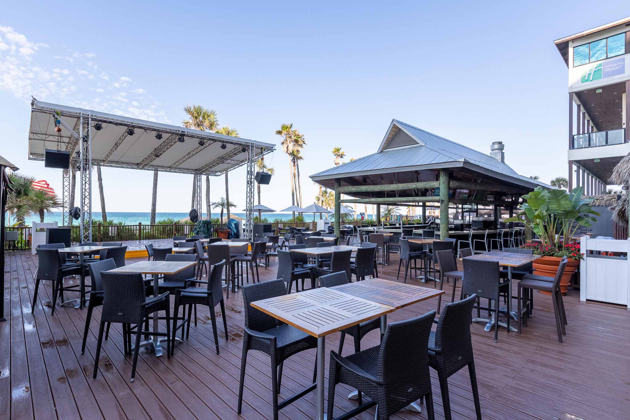 The Escape Deck | Holiday Inn Resort Panama City Beach